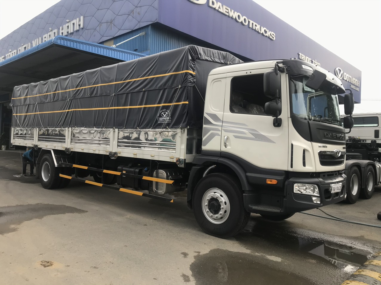 Xe tải XE TẢI DAEWOO 10 Tấn NHẬP KHẨU THÙNG 8m6 8,6 tấn Mới ra mắt của ...